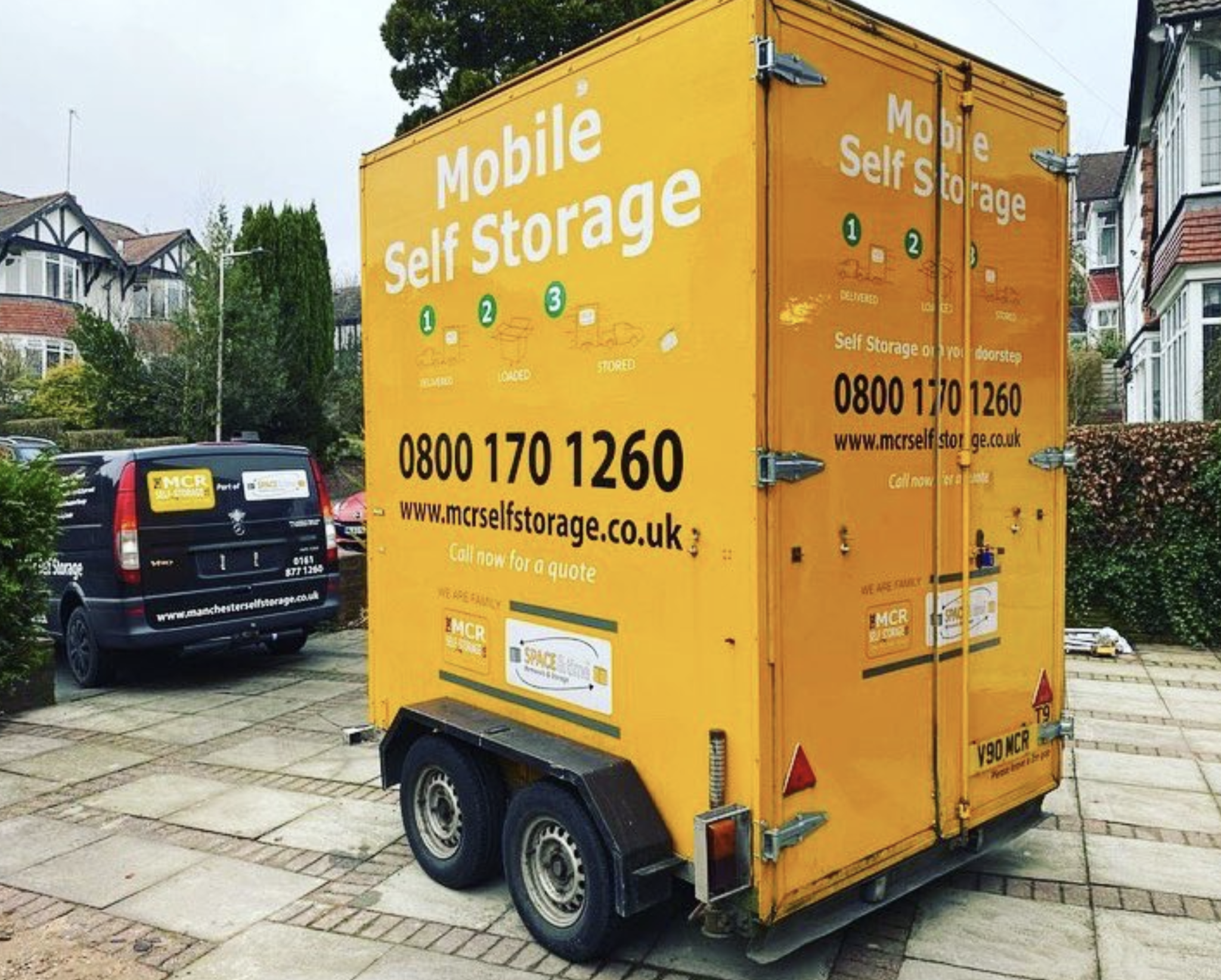 Self Storage in Manchester | 50% OFF Door to Door Storage